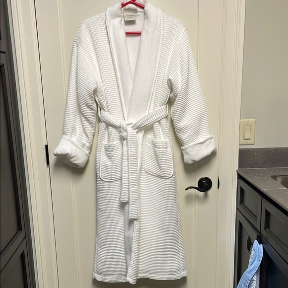 Pottery Barn | Intimates & Sleepwear | Pottery Barn Waffleterry Robe ...